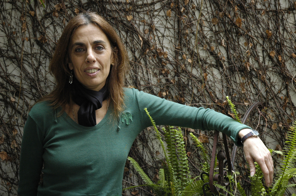 “Poner en tela de juicio los estereotipos me parece necesario, eso también es la literatura ...